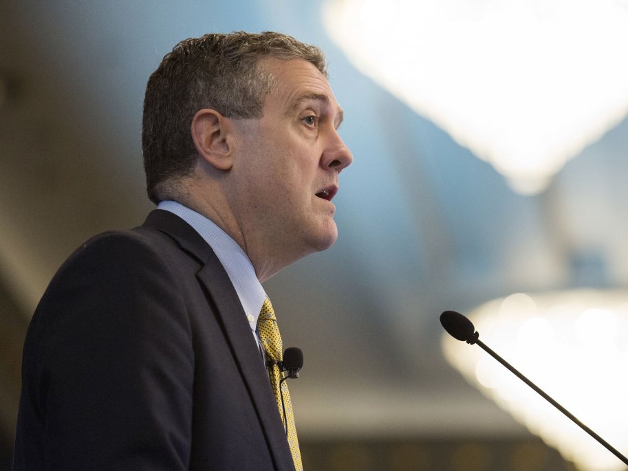 Bullard dice que es una "fantasía" pensar que aumentos modestos de ...