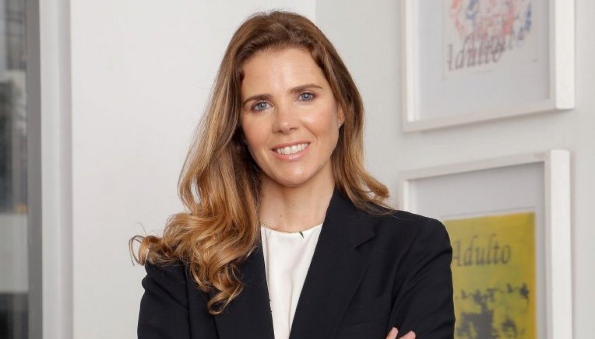 Pioneras: Fernanda Vicente, la periodista multifacética que busca ...