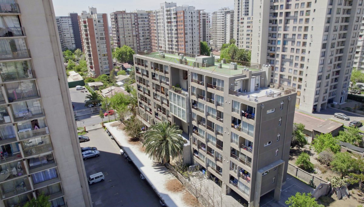 Se profundiza mercado secundario de edificios para arriendo con venta de inmueble multifamily en ...