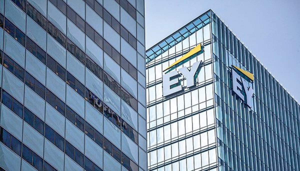 La división de EY se detiene en medio de luchas internas de sus socios ...