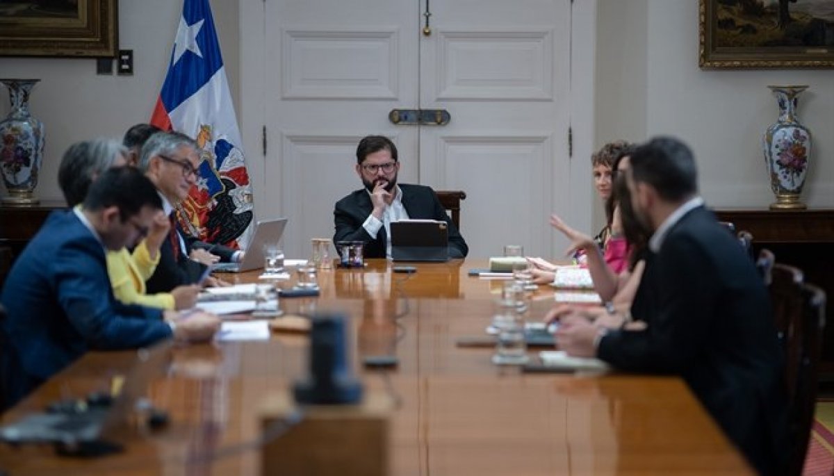 Boric agenda reunión con grandes empresarios por reforma tributaria y ...