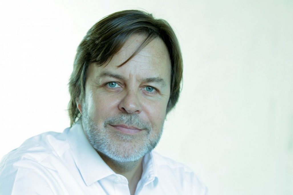 El turno de las radios: Jorge Carey explora opciones para comprar una ...