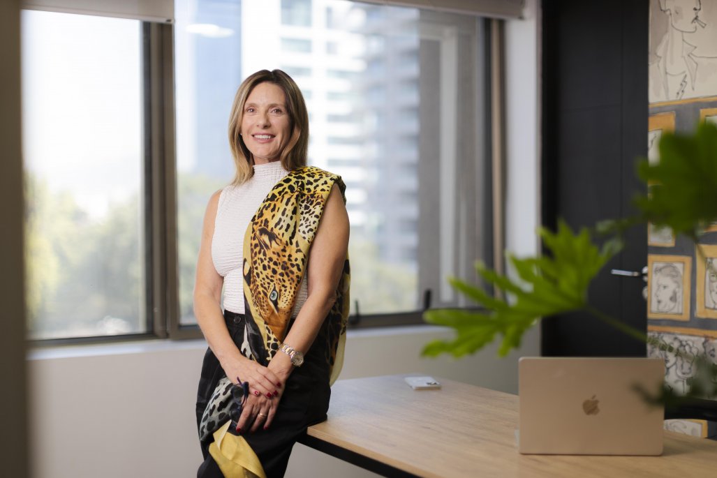 Pamela Castro, la nueva directora de The Clinic | Diario Financiero