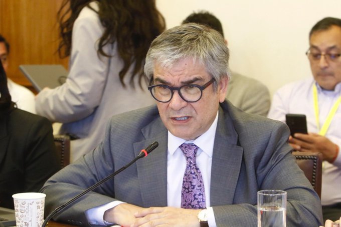 Marcel celebra el Imacec de enero, pero advierte "contraste importante ...