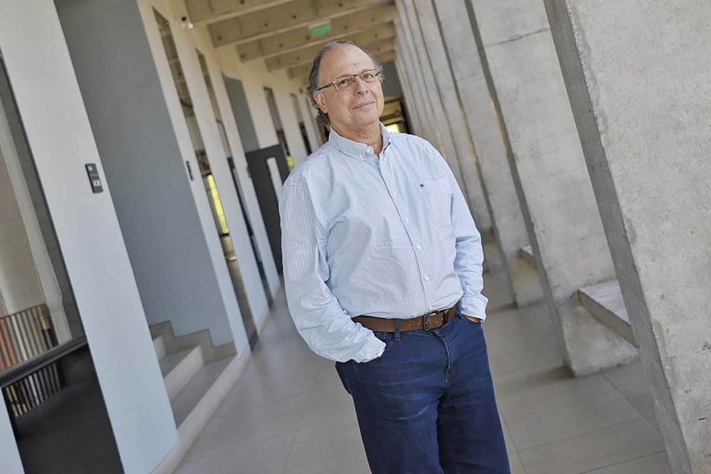 Claudio Sapelli, investigador de Faro UDD: “No puede ser que las tasas ...